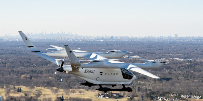 HeliHub.com : Blade completes eVTOL flight at New York business airport ...